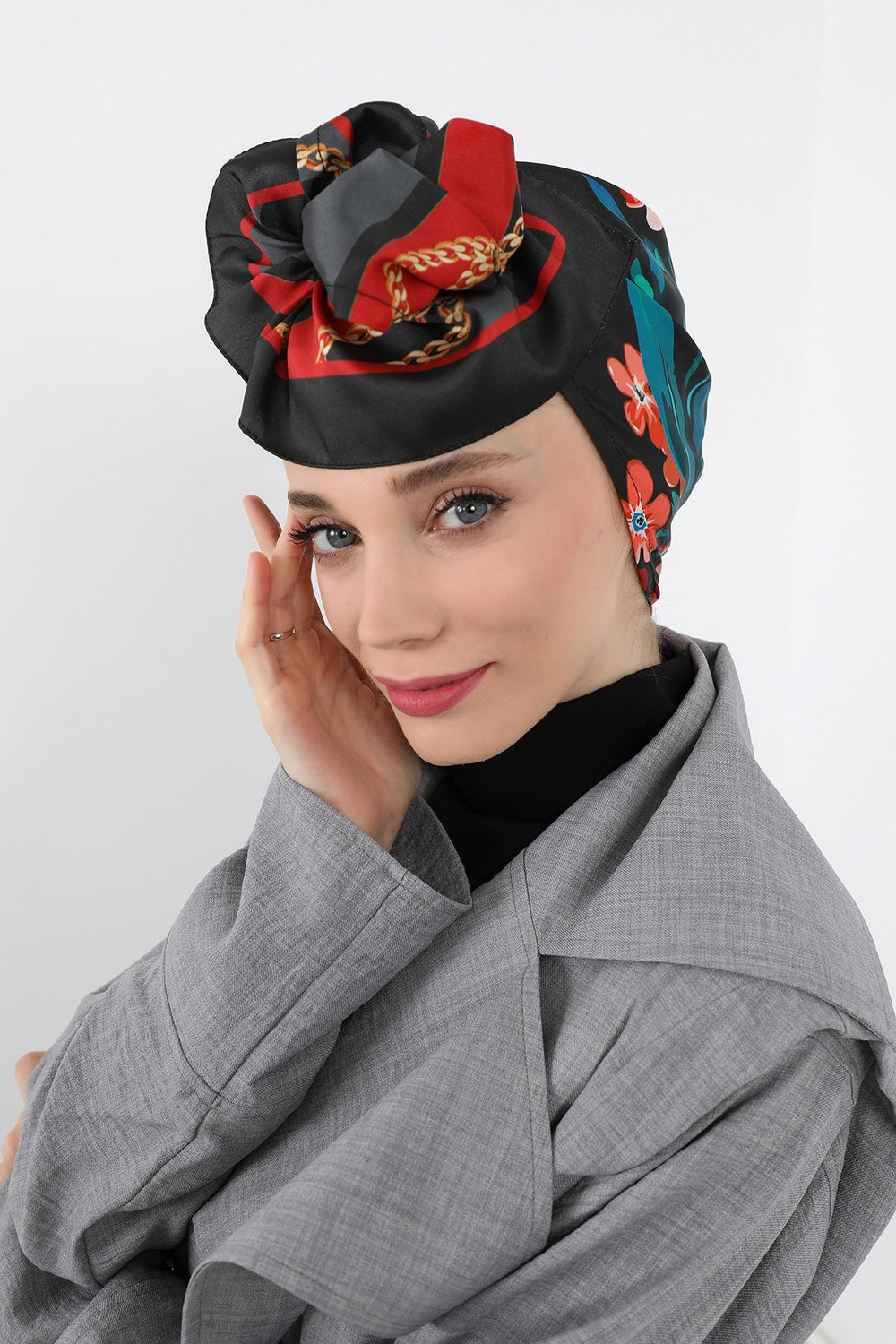 Arkadan Bağlanabilir Desenli Saten Bone Türban,DB-116 – Aisha's Design